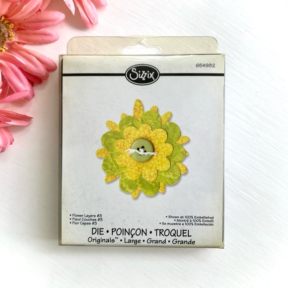 Sizzix | Office | New Sizzix Flower Layers Die Cut 3 Paper Crafts Card ...
